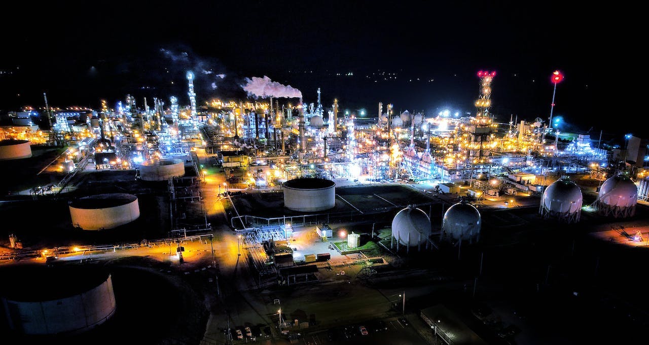 Costa Rica mulls new oil refinery to combat rising fuel costs - LatAm ...