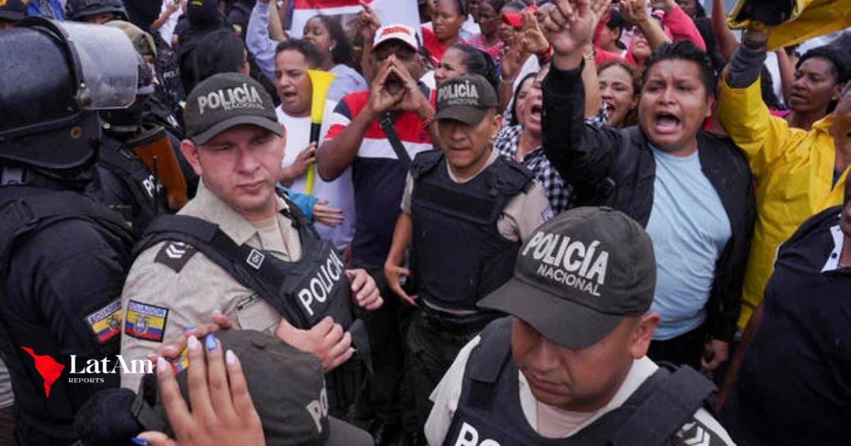 Cuerpos carbonizados de cuatro jóvenes hallados en Ecuador