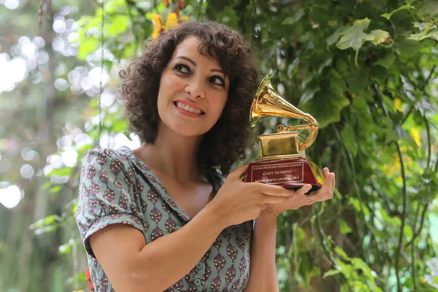 Gaby Moreno showcasess Guatemala's music and culture on the world stage - LatAm Reports